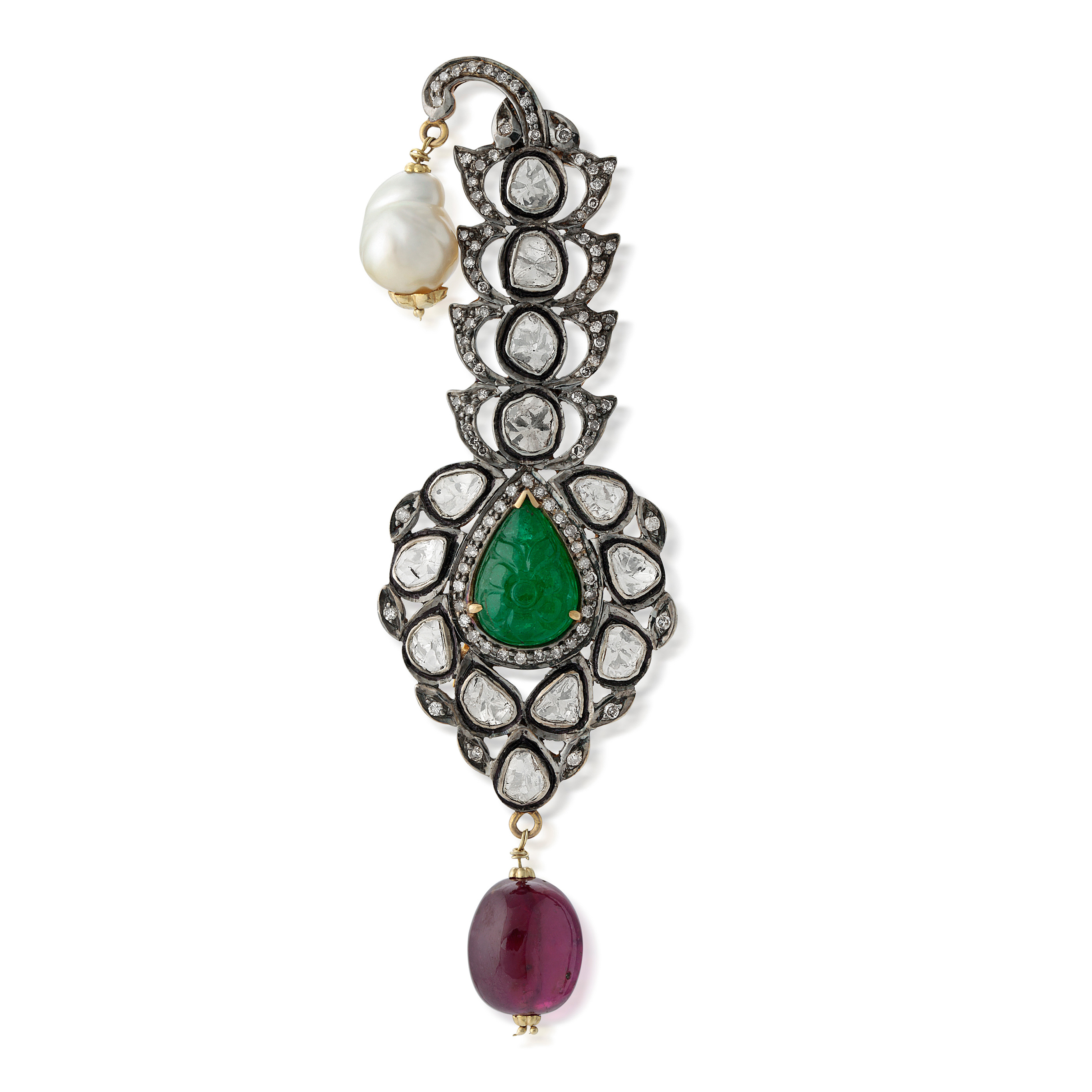 The Gentleman's Sale -Apr 17-18, 2012 -Lot 44 -AN EMERALD AND DIAMOND ...