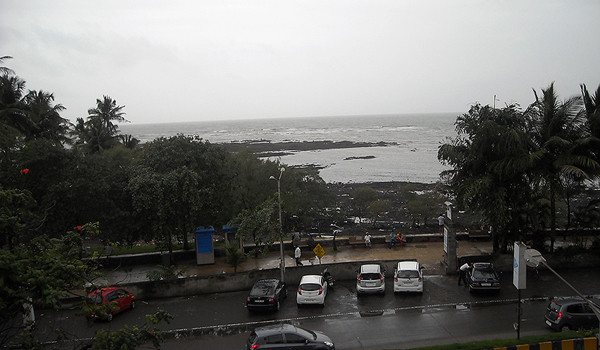 Carter Road, Bandra West, Mumbai : Saffronart Prime Properties