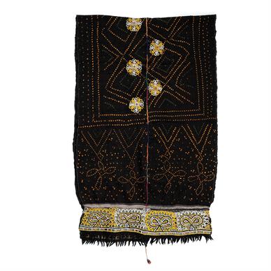 EMBROIDERED KUTCHI SHAWL @ | StoryLTD