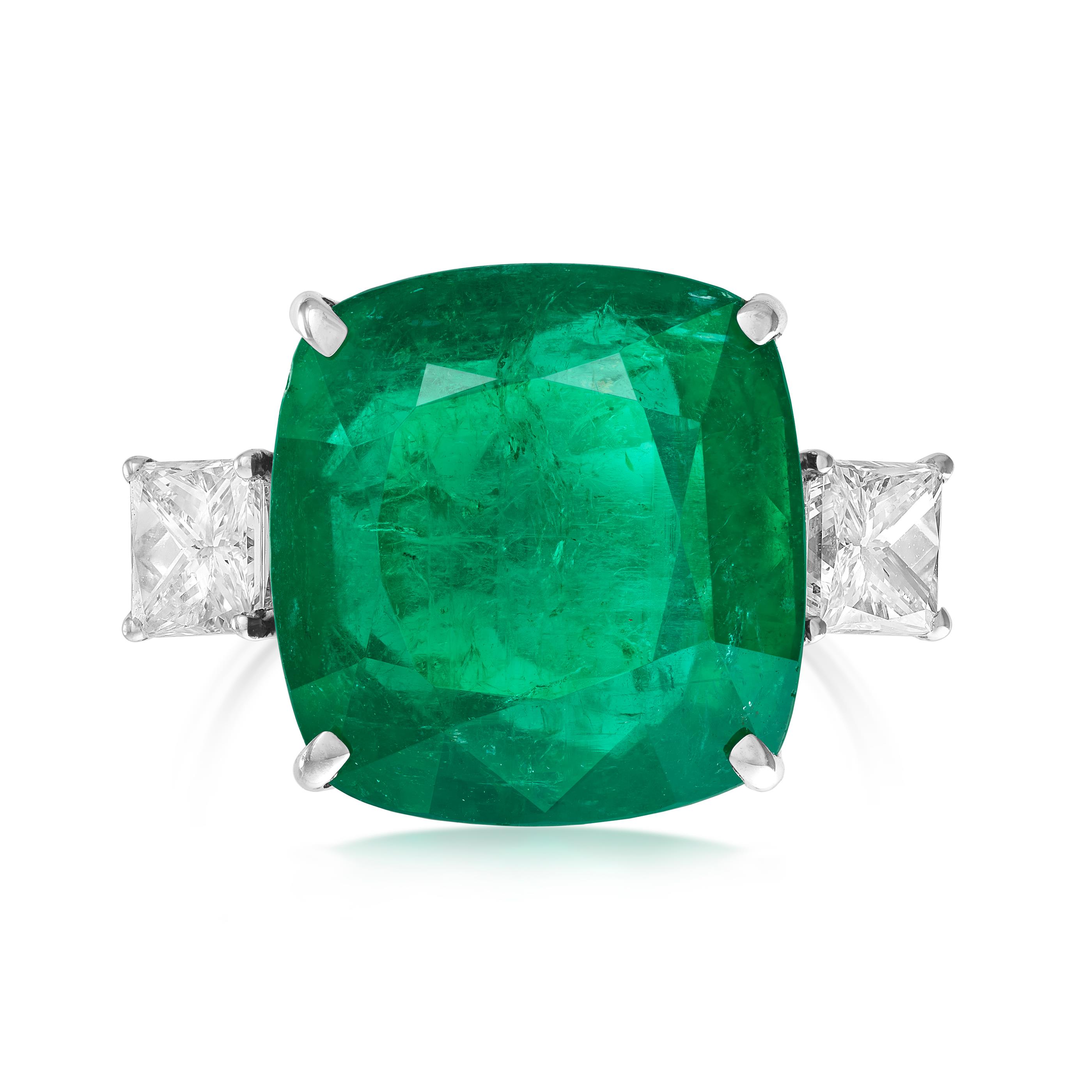 Fine Jewels And Silver -Oct 25-26, 2023 -Lot 114 -EMERALD AND DIAMOND RING